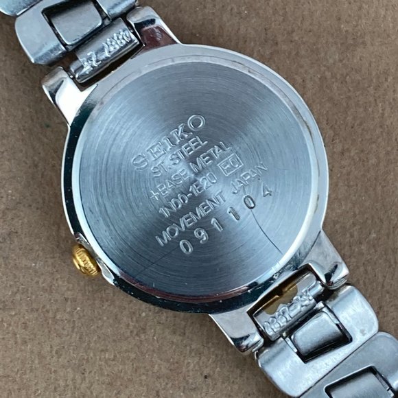 Seiko | Accessories | Vintage Womens 2 Tone Seiko Watch White Roman ...